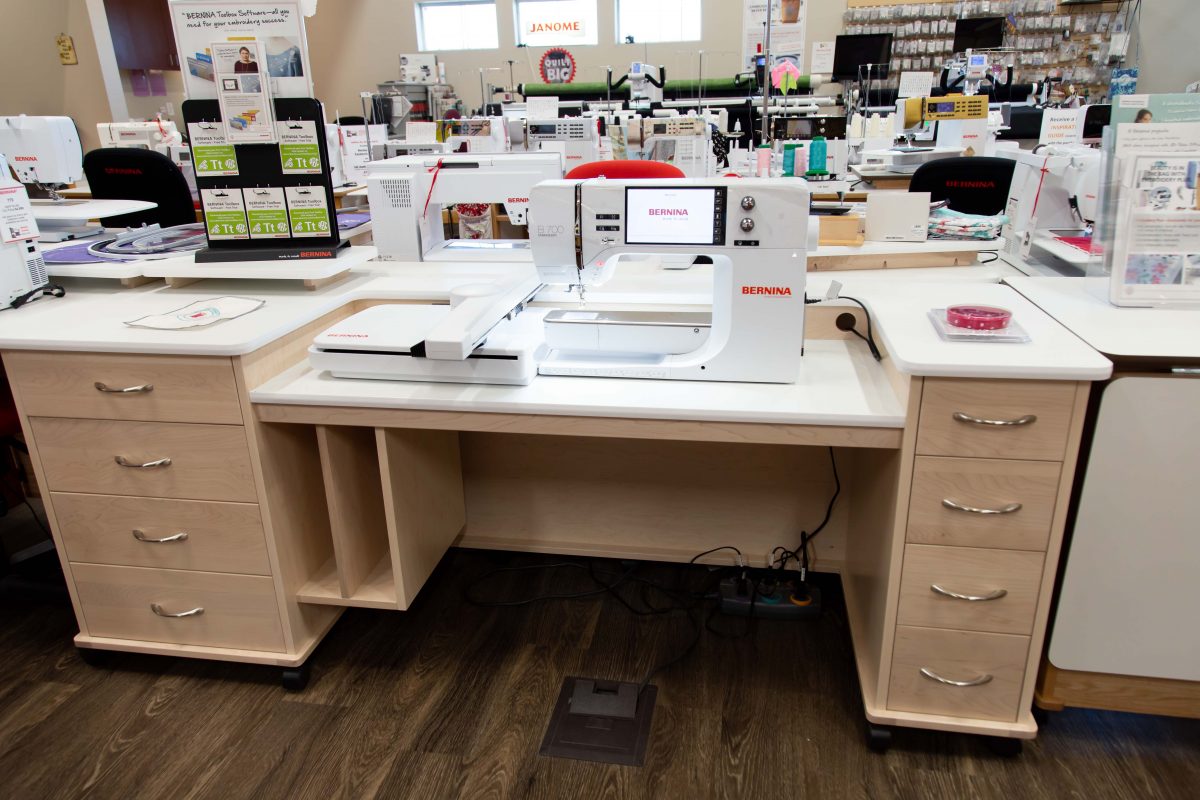 Sewing Tables - The Quilting Bee