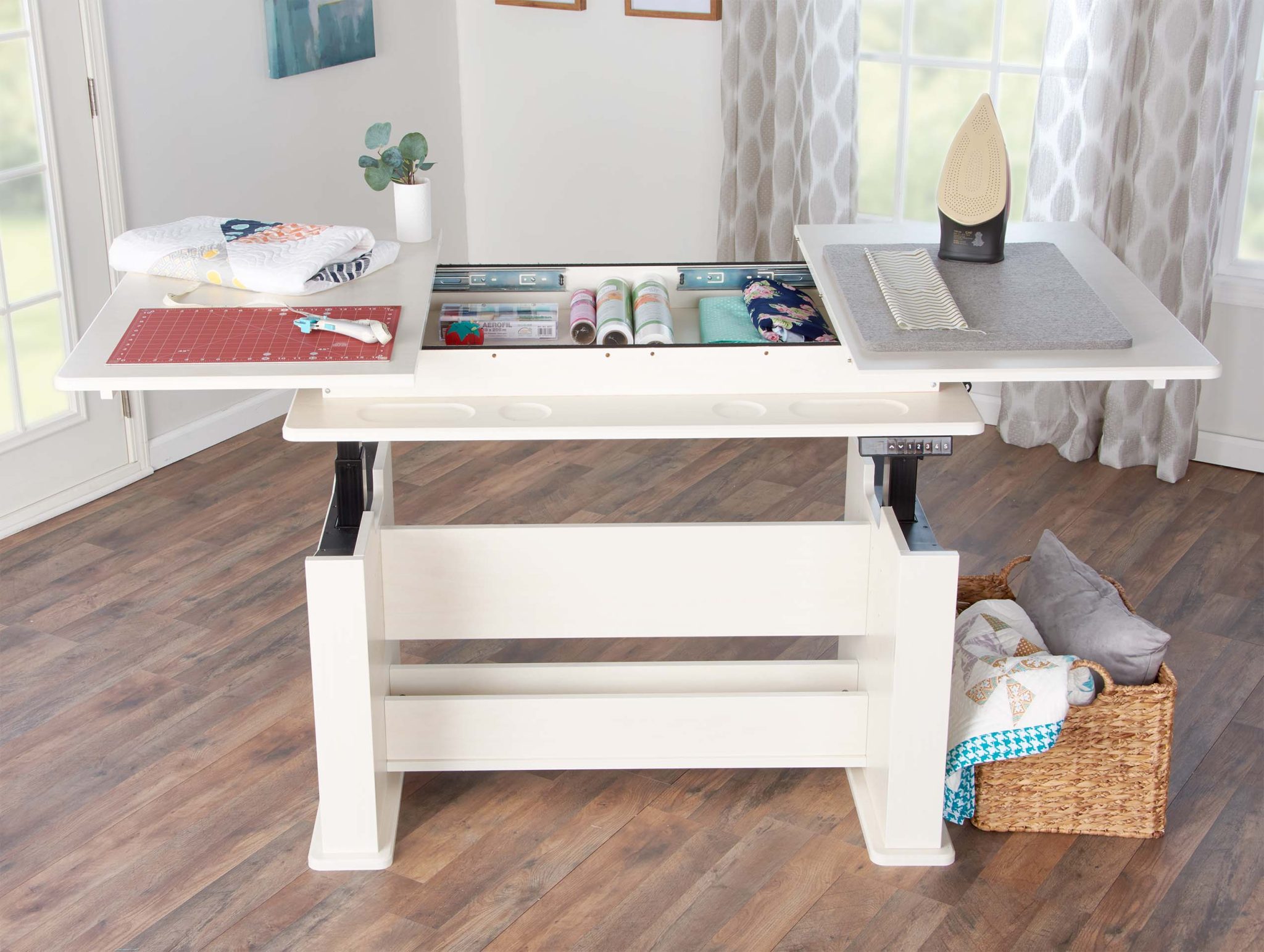 Koala Tables – The Quilting Bee